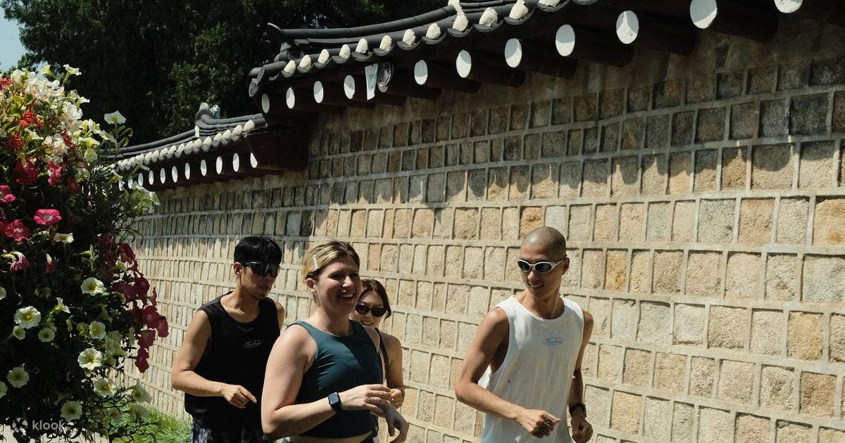 Tur Lari Seoul Gwanghwamun Loop - Klook Indonesia